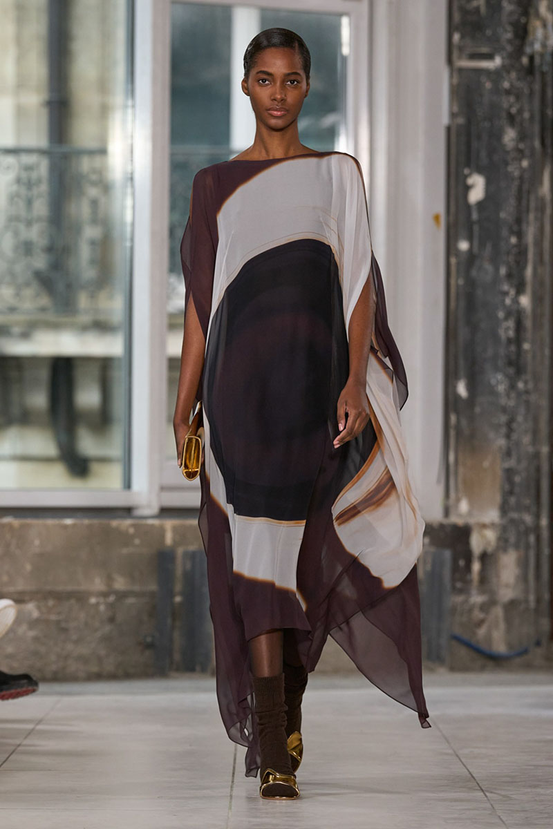 Akris Fall Winter 2024 Collection Adds A Modern Touch To Classic ...