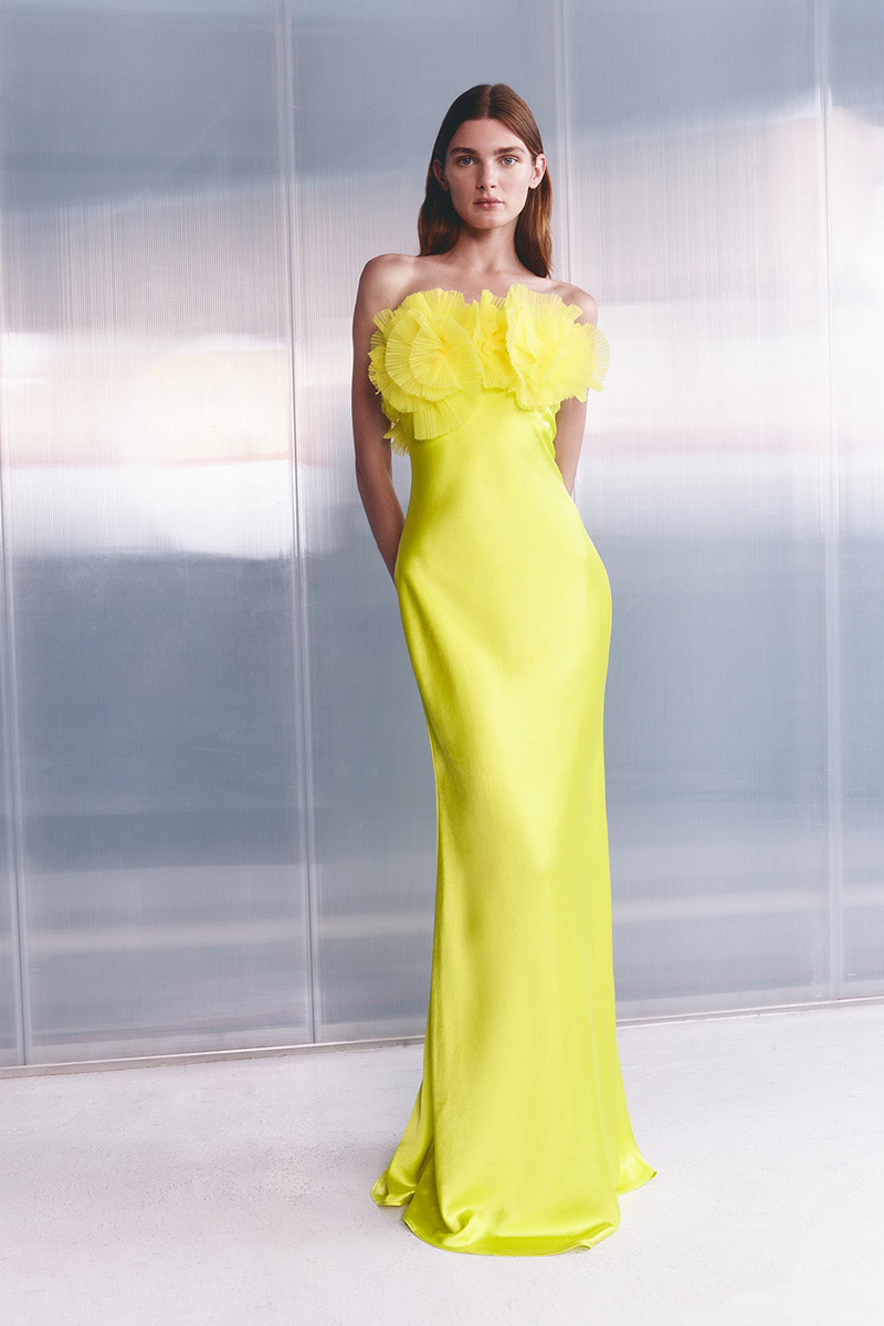 Allow Rachel Gilbert To Impress You With This Dramatic Collection