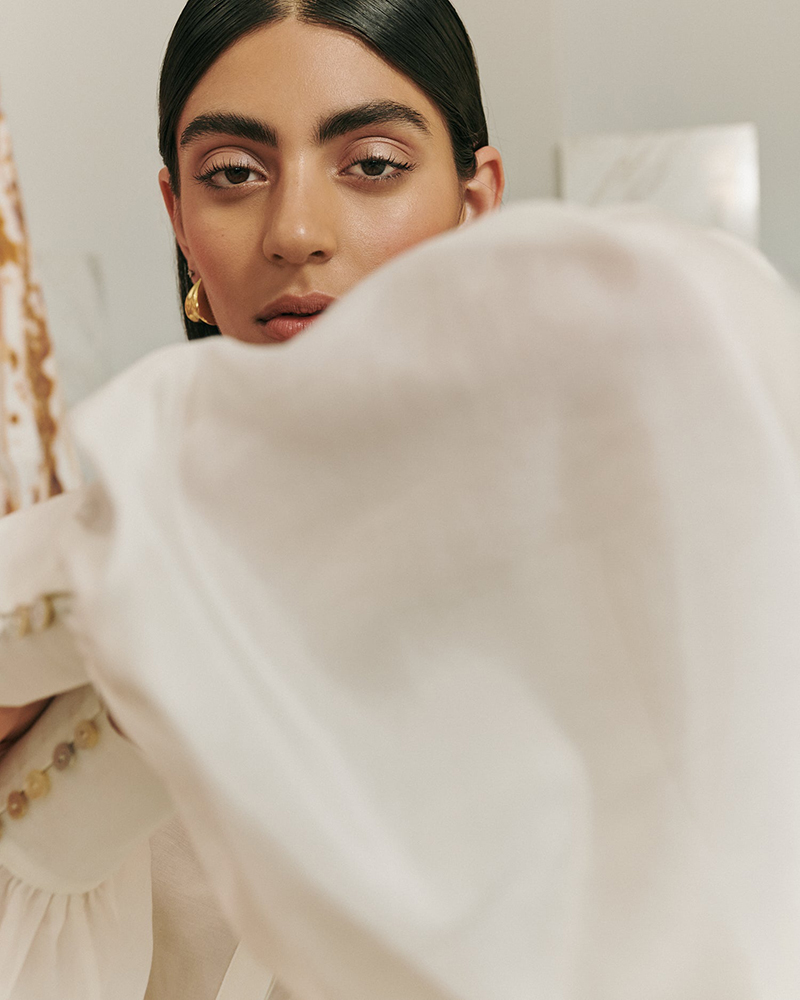 Contrasting Styles From Clea Are A Must-See