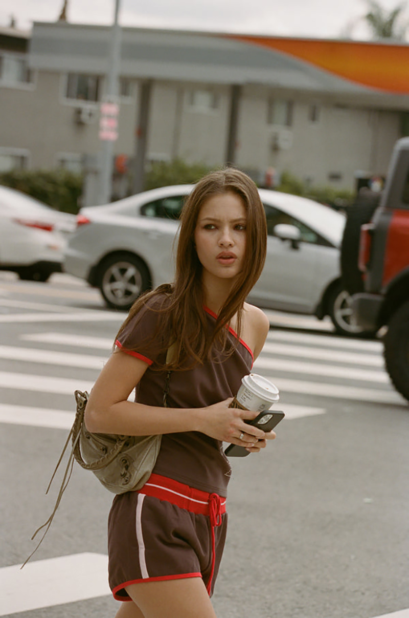 With Jéan Combines Off-Duty Style With A Sustainable Edge