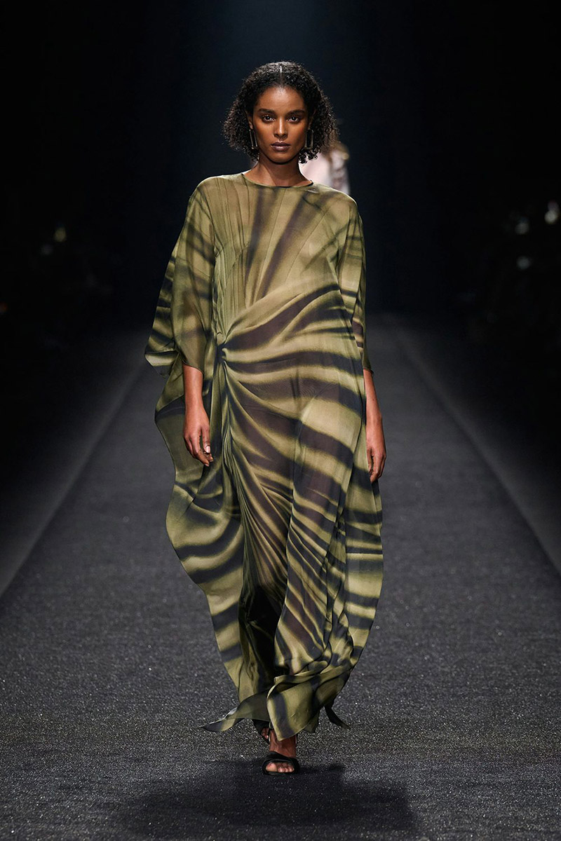 Alberta Ferretti Brings The Glamor In Spades With This FW24 Collection