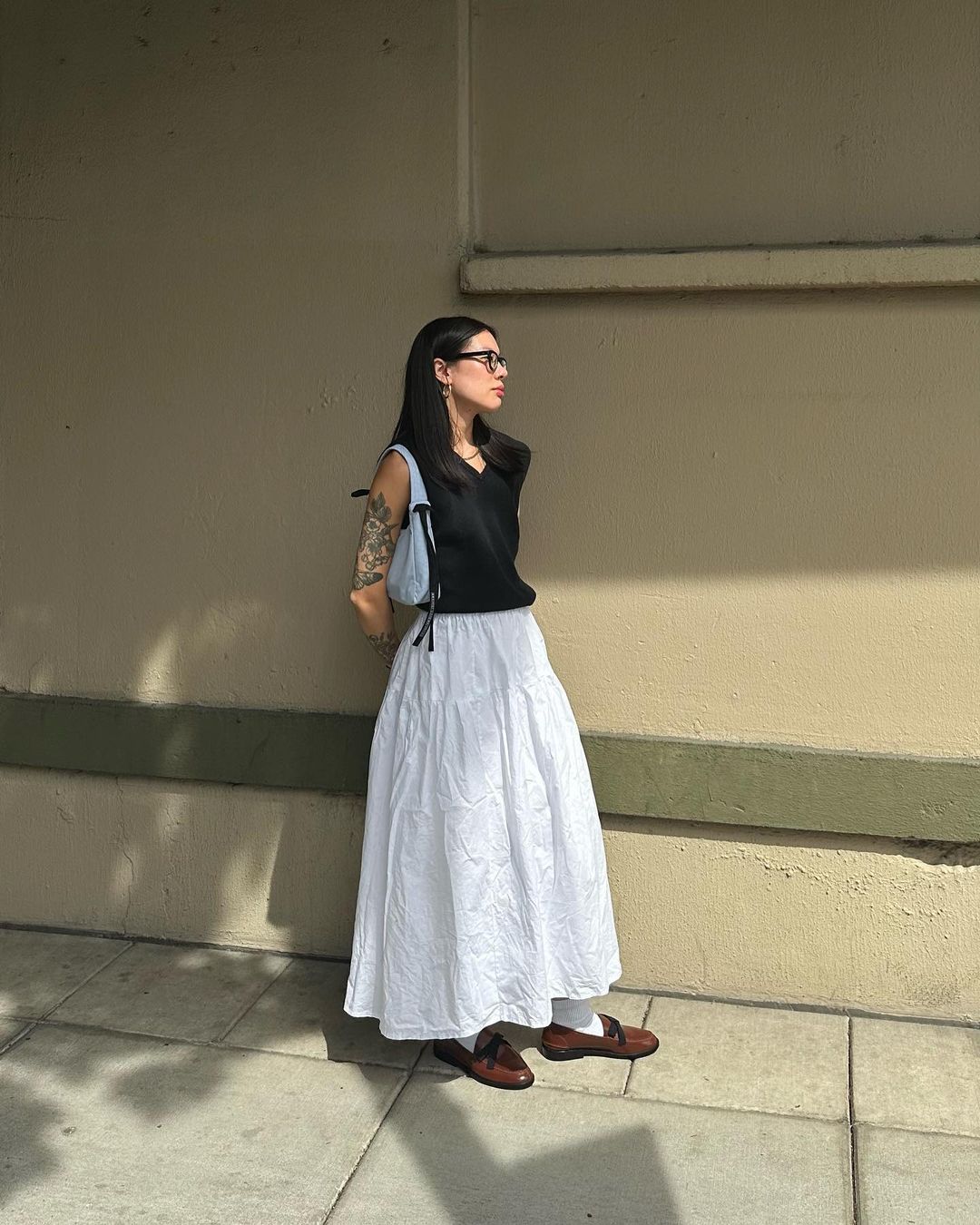 10 Stylish Ways To Wear A White Maxi Skirt