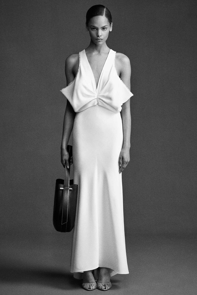 Victoria Beckham Presents An Elegant & Refined Resort 2025 Collection