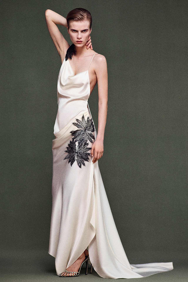 Victoria Beckham Presents An Elegant & Refined Resort 2025 Collection