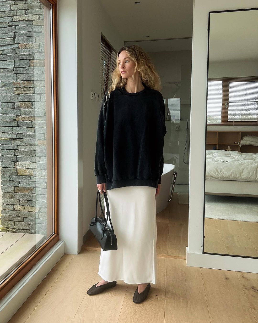 10 Endlessly Chic Ways To Style Mesh Flats