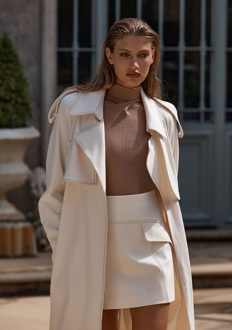 Signature Sheike Style With Some Surprises Along The Way