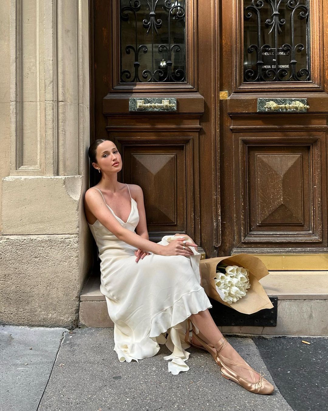 16 White Dresses That You Will Never Get Tired Of