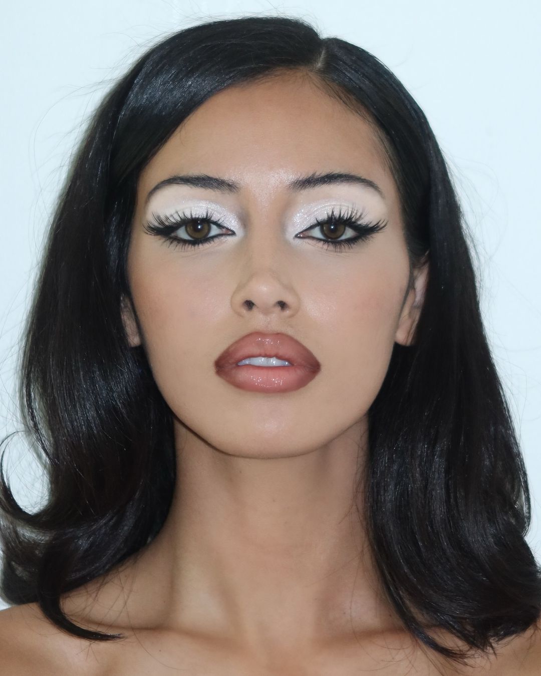 White makeup looks store