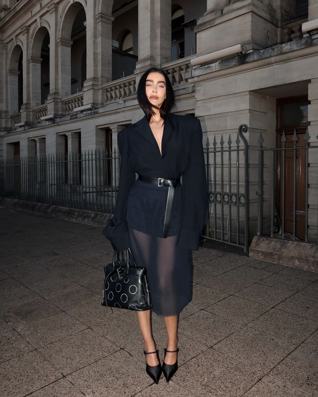 Dress To Impress With This Office Siren Outfit