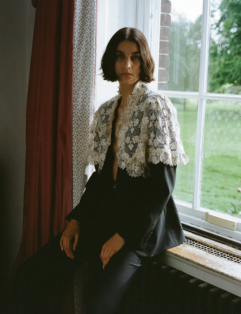 Sea NY Presents A Mashup Of Feminine, Bohemian, And Contemporary Style ...