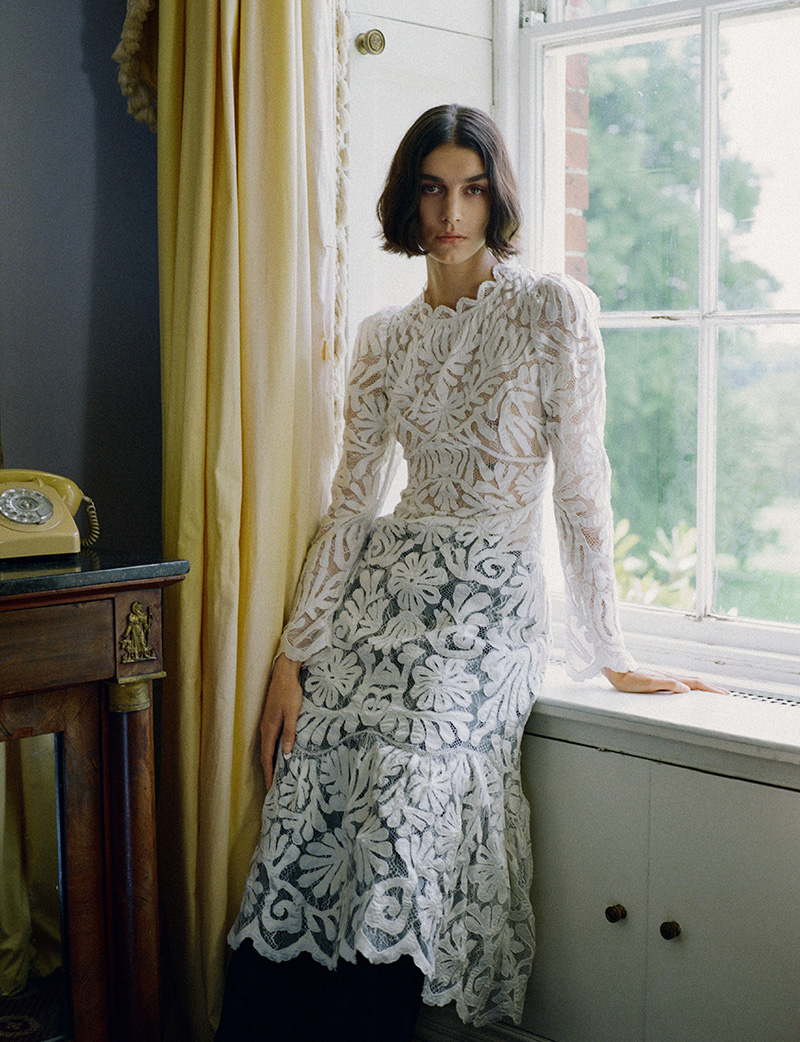 Sea NY Presents A Mashup Of Feminine, Bohemian, And Contemporary Style ...