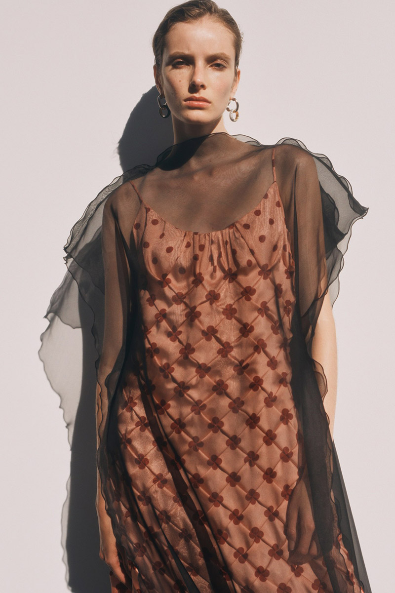 Explore The Delicate Beauty Of Marina Moscone's Spring 2025 Collection