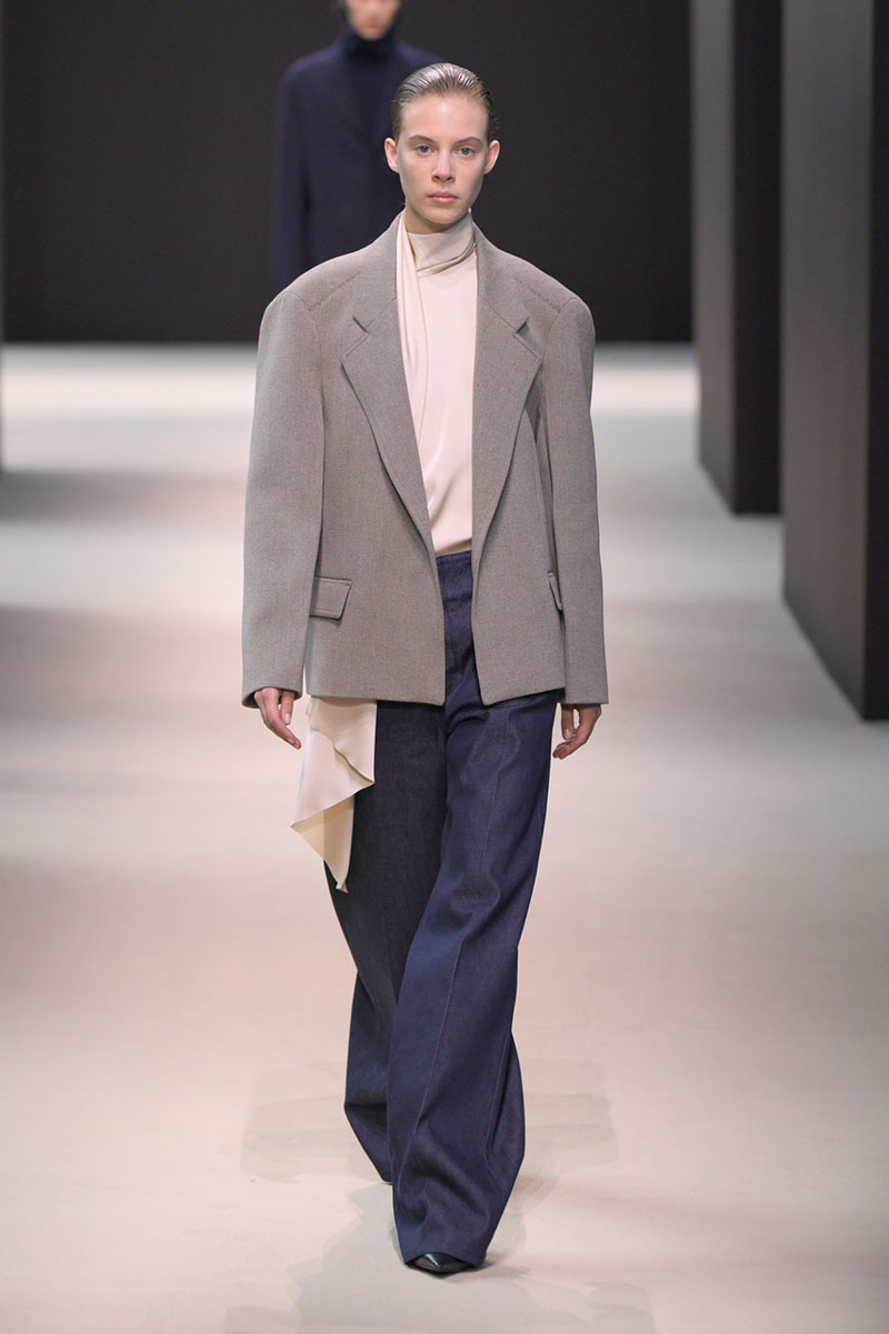 Create Your Capsule Wardrobe This Season With COS Fall 2024 Collection