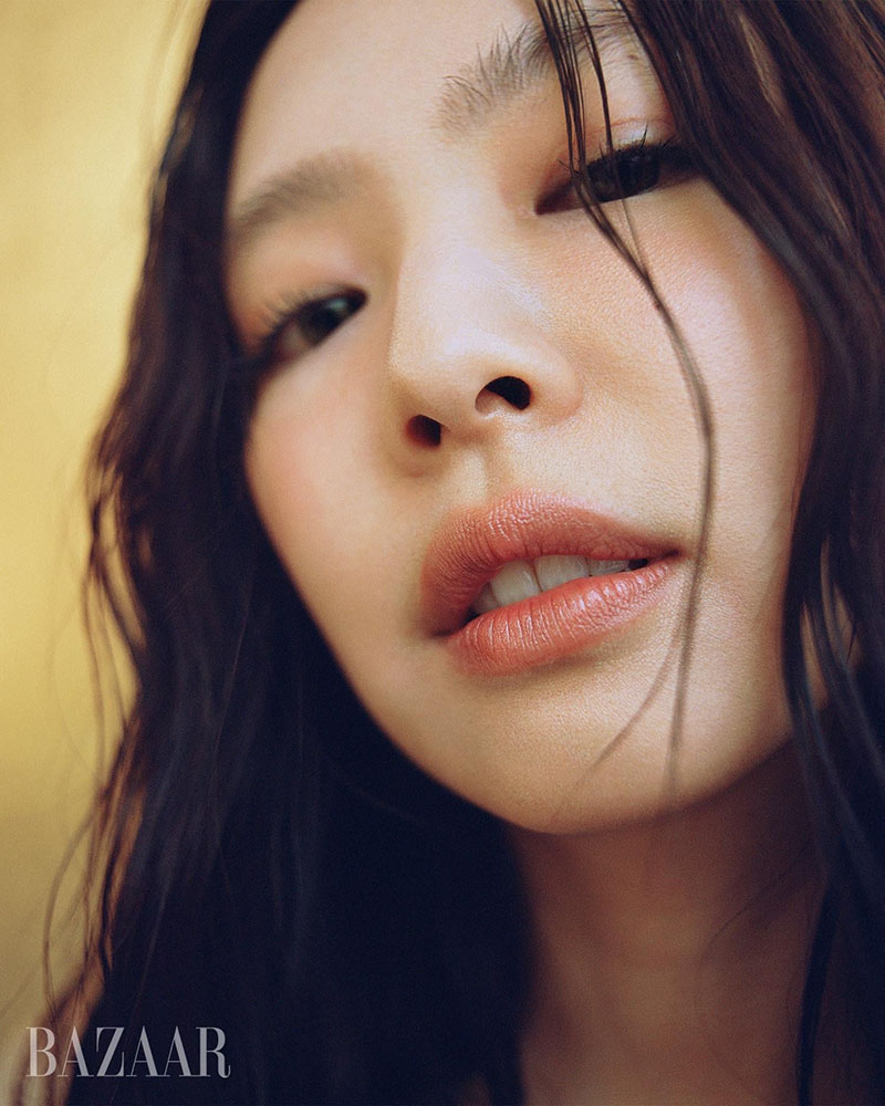 Blackpink's Jennie Talks Music & More In Harper's Bazaar October Cover ...