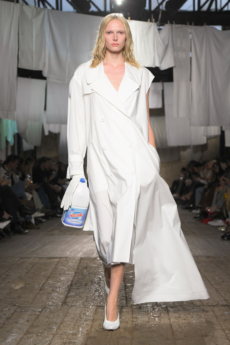 Moschino Spring 2025 Collection Is A Mixture Of Playful Energy And ...