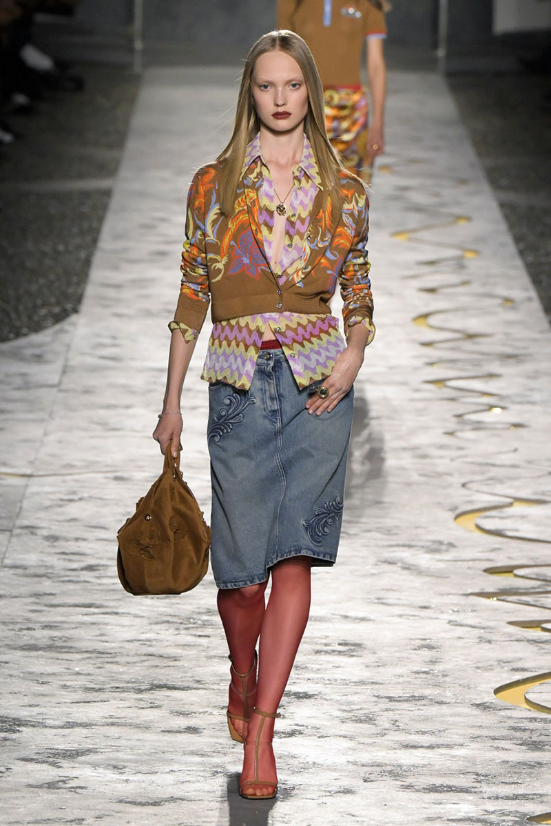 Versace Presents A Playful & Energetic Spring 2025 Collection