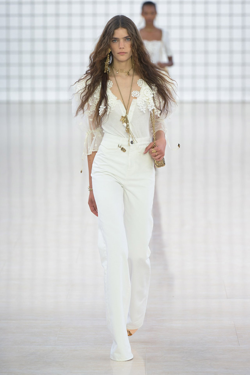 Chloé's Spring 2025 Collection Is A Dreamy Love Letter To The 70's