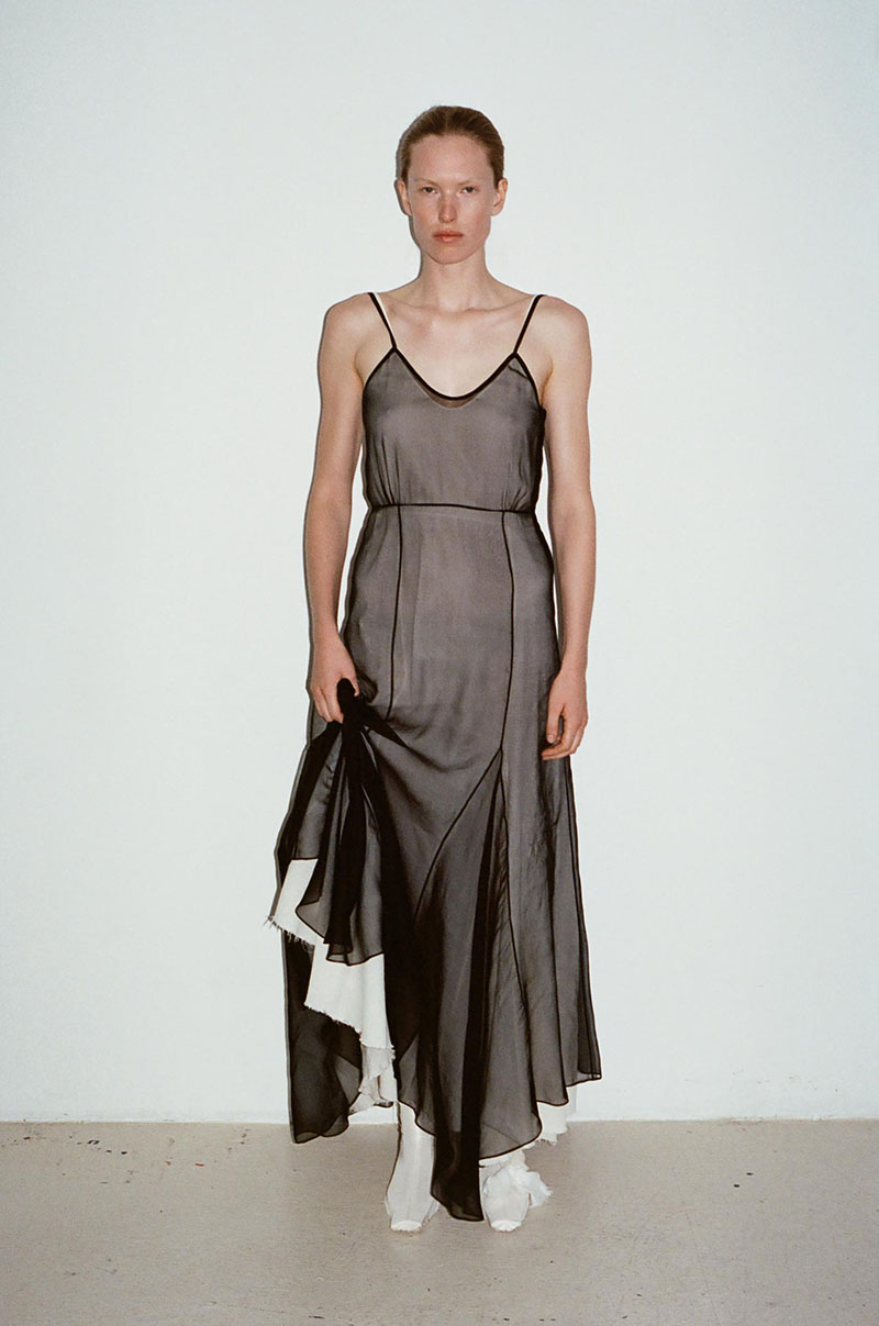 Colleen Allen Keeps Us On Our Toes With This SS2025 Collection