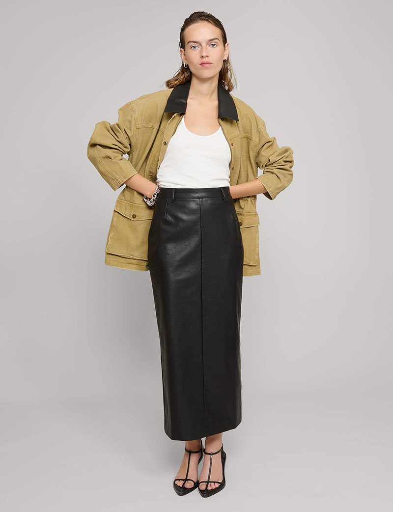 Pixie Market Solves All Your Fashion Woes With Timeless, Classic Designs