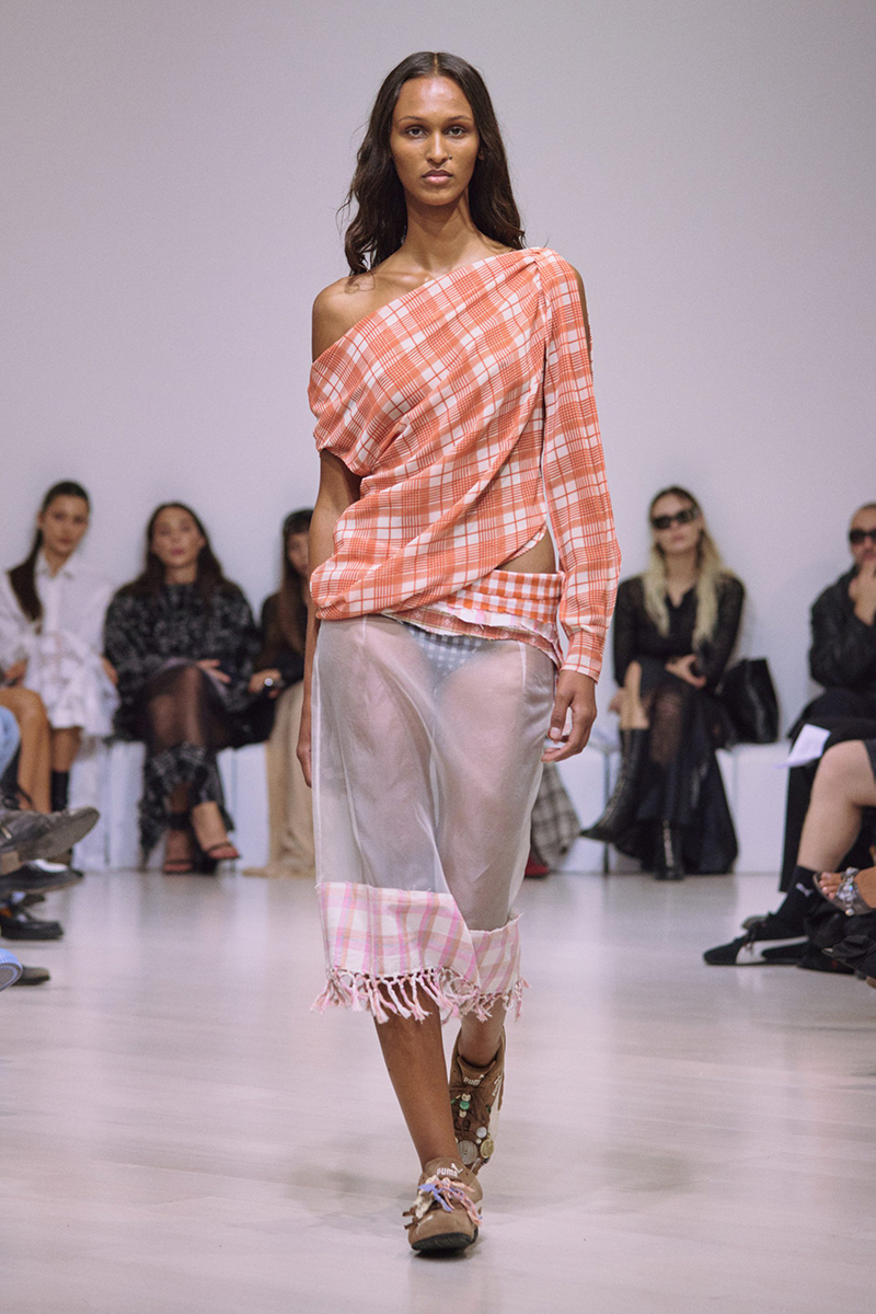 Rave Review Challenges Spring Style With This Collection