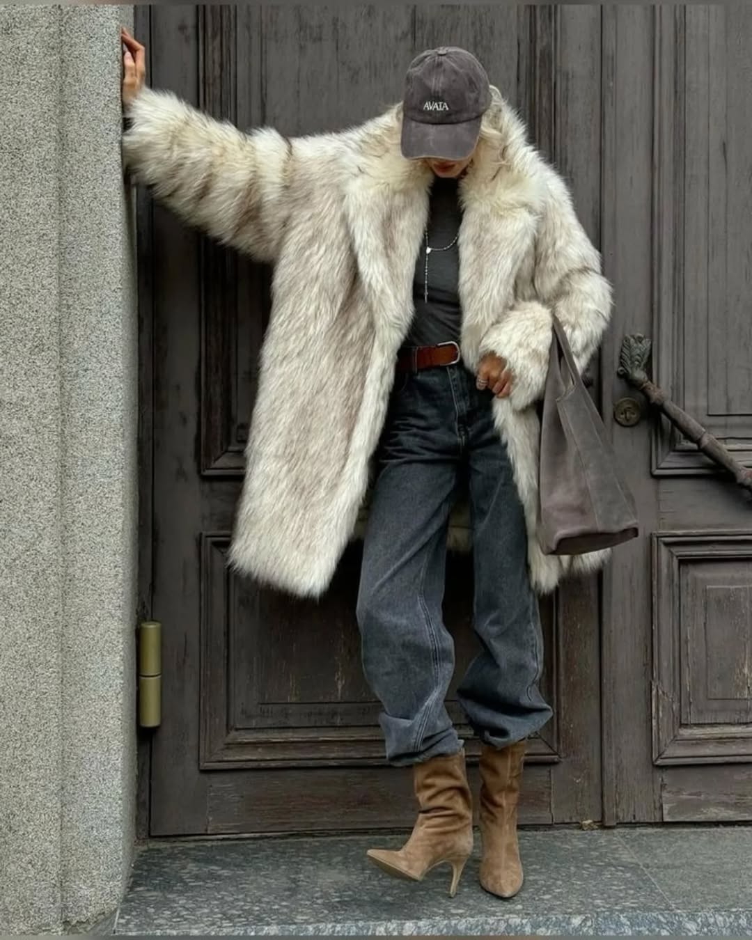 Spice Up Your Everyday With These 10 Faux Fur Coat Outfit Ideas
