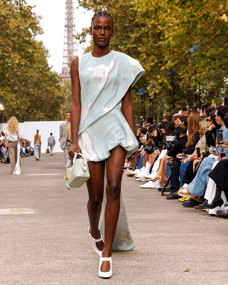 Stella McCartney Remains True To Their Eco-Conscious Values In This ...