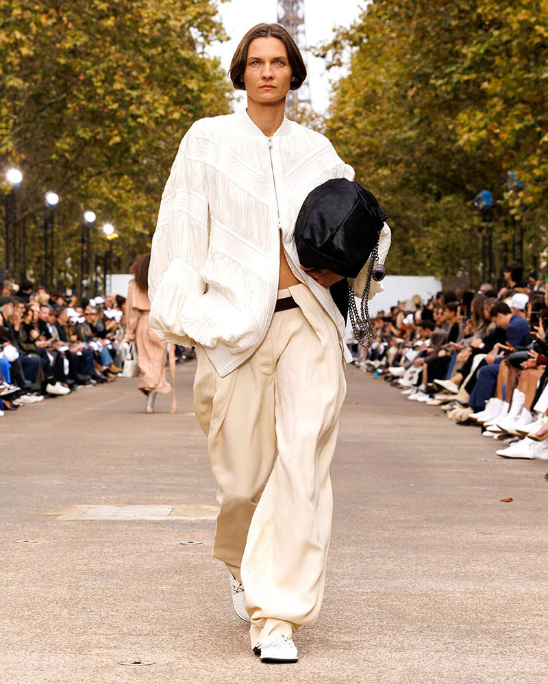 Stella McCartney Remains True To Their Eco-Conscious Values In This ...