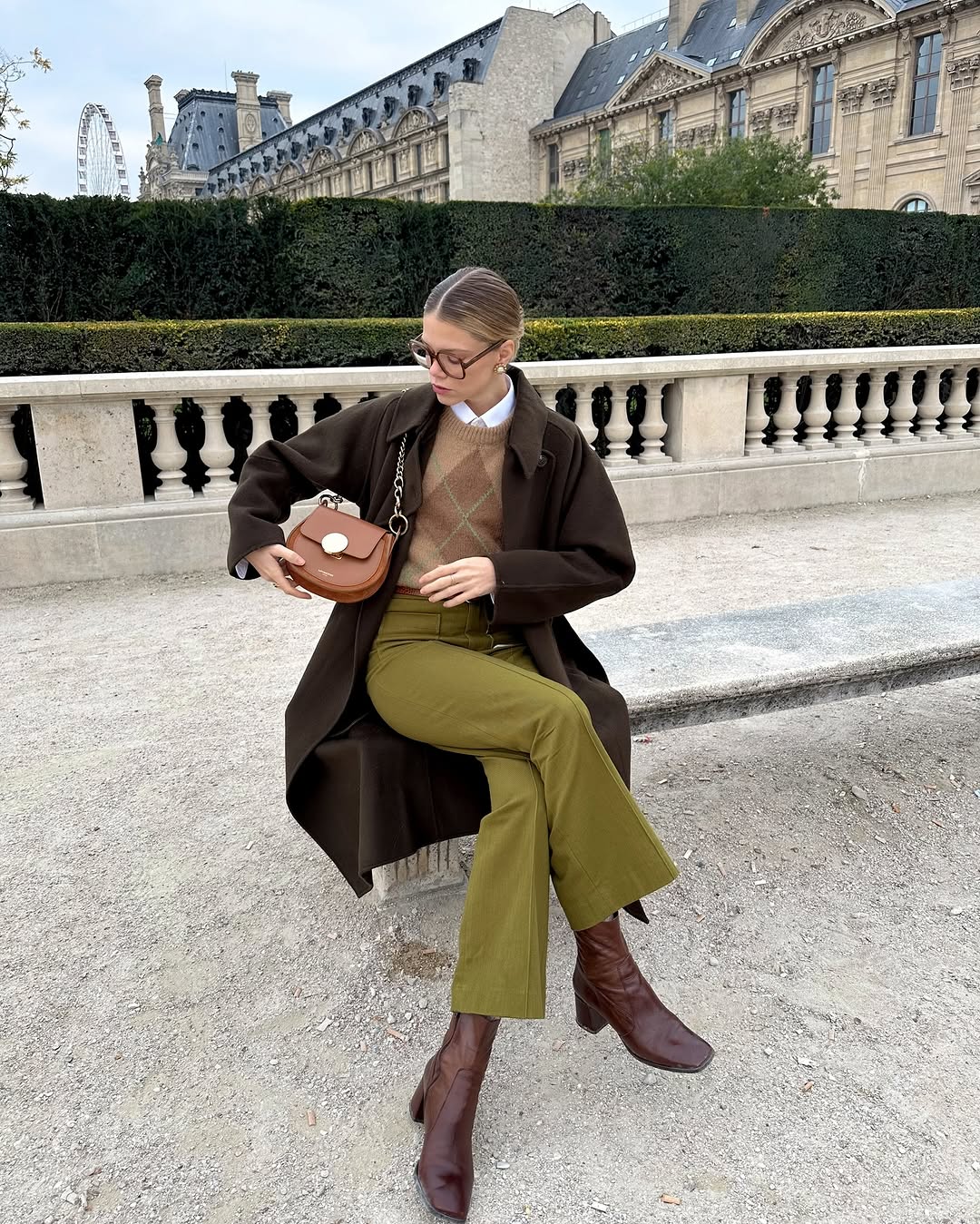 10 Winning Winter Color Combinations To Wear Now