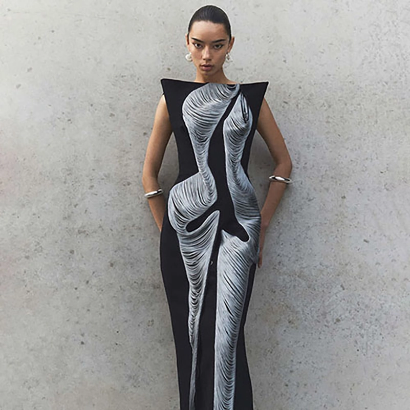 Masculine And Feminine Designs From Alex Perry Take Centre Stage