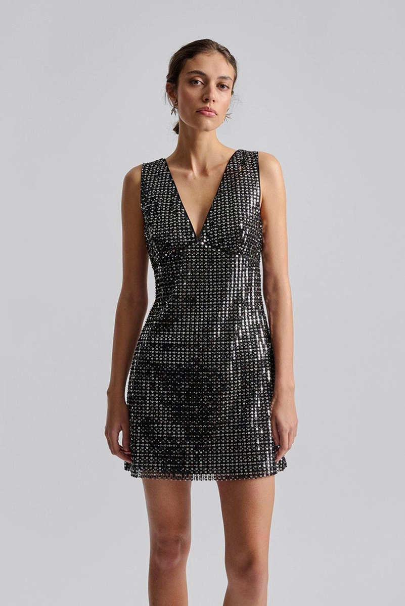 Malina Proves Everyday Looks Can Feel Sophisticated With This Pre-Spring Collection