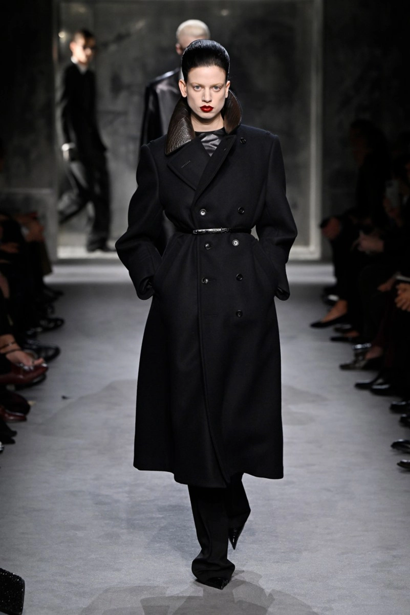 Tom Ford Fall 2025 Collection Is All About Making You Feel Confident