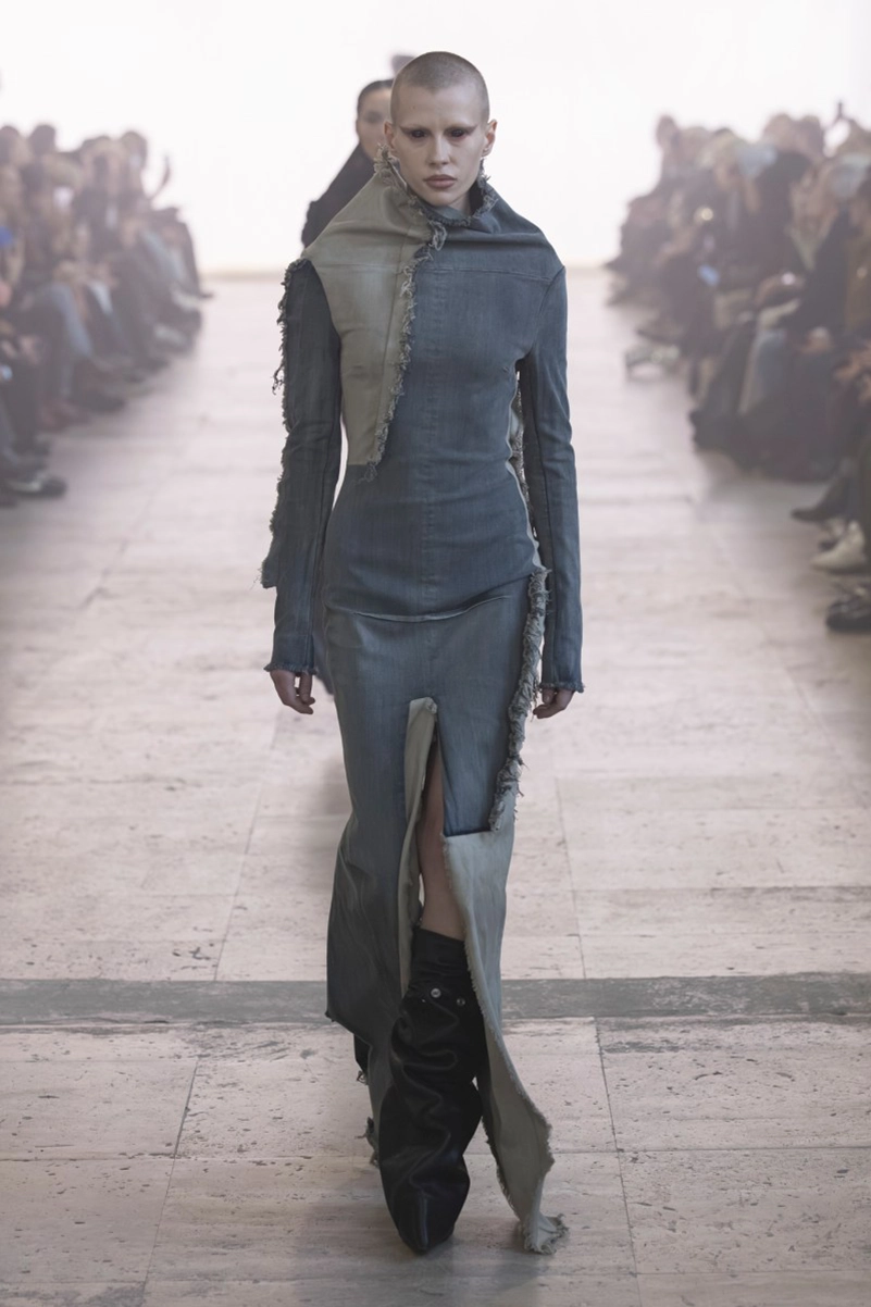 Rick Owens Presents A Raw, Utilitarian Fall Winter 2025 Collection