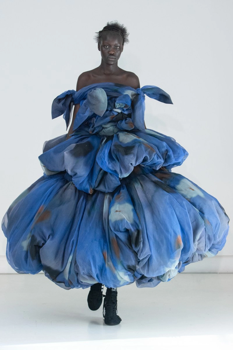 See Reverie By Caroline Hú's Dreamy Fall 2025 Collection