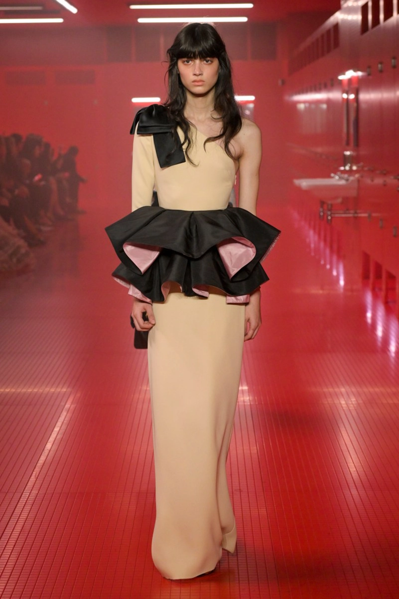 Valentino Explores The Nature Of Intimacy For Its Fall 2025 Collection