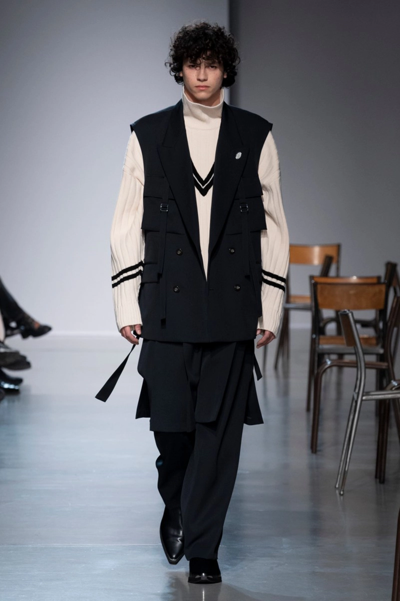 Ujoh Fall 2025 Balances Nostalgia And Modernity Through Uniform Codes