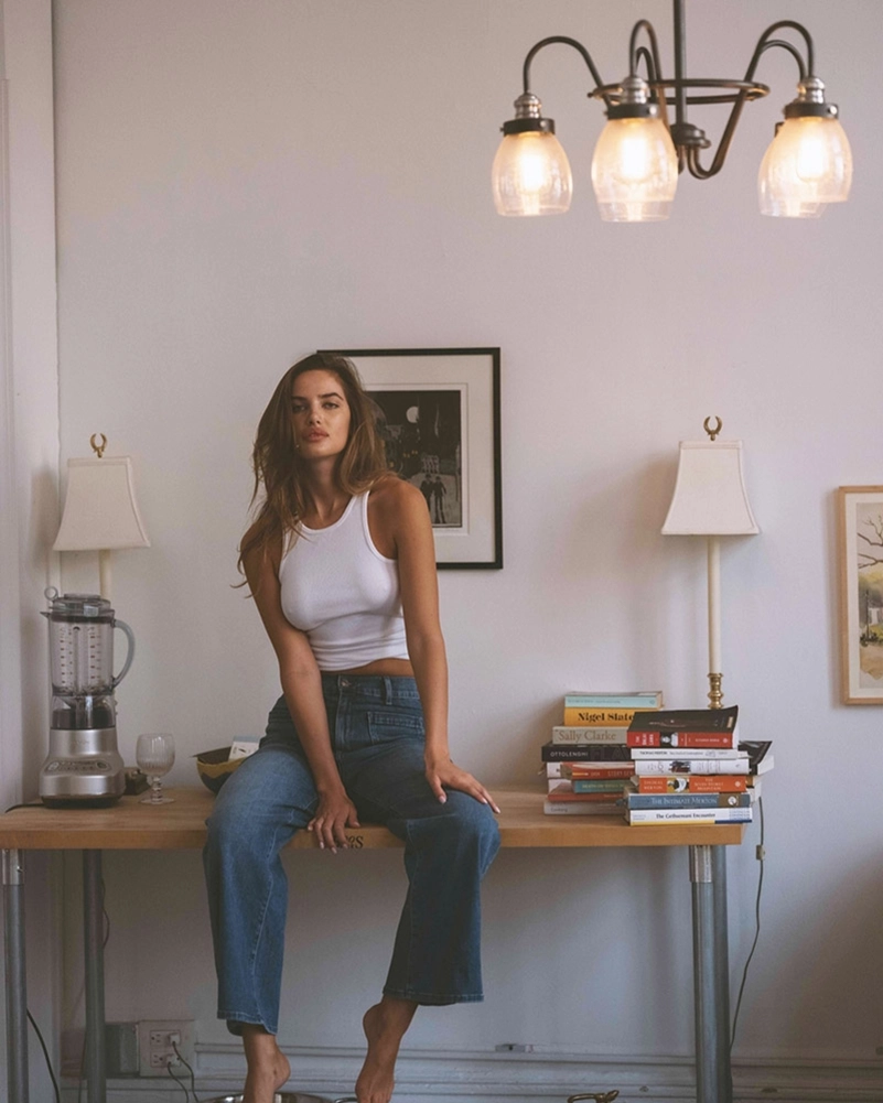 Le Jean Covers All Your Denim Needs