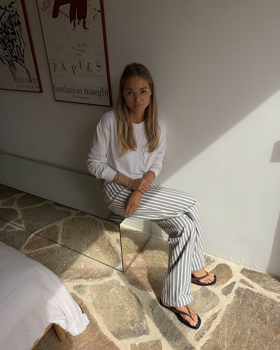 10 Effortless Ways To Wear Thong Sandals
