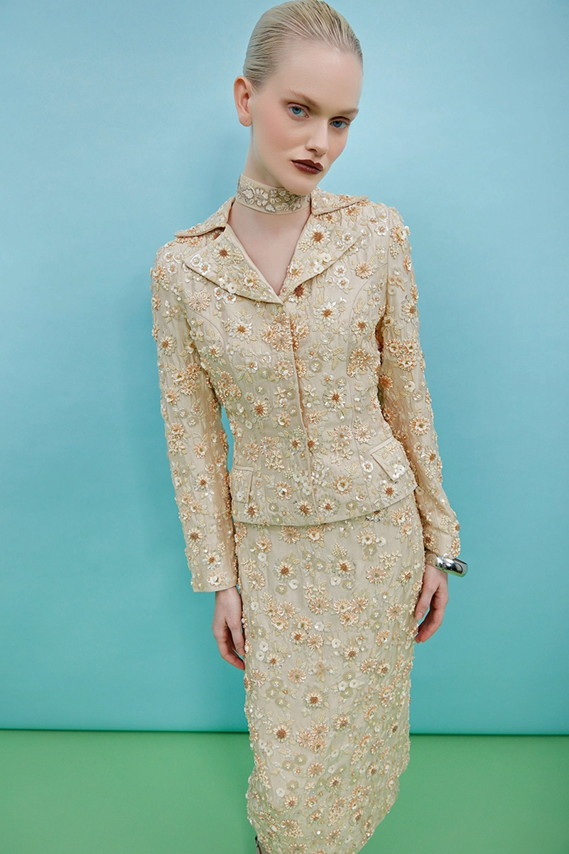 La Fuori Is Pretty, Punchy, And Ready To Please