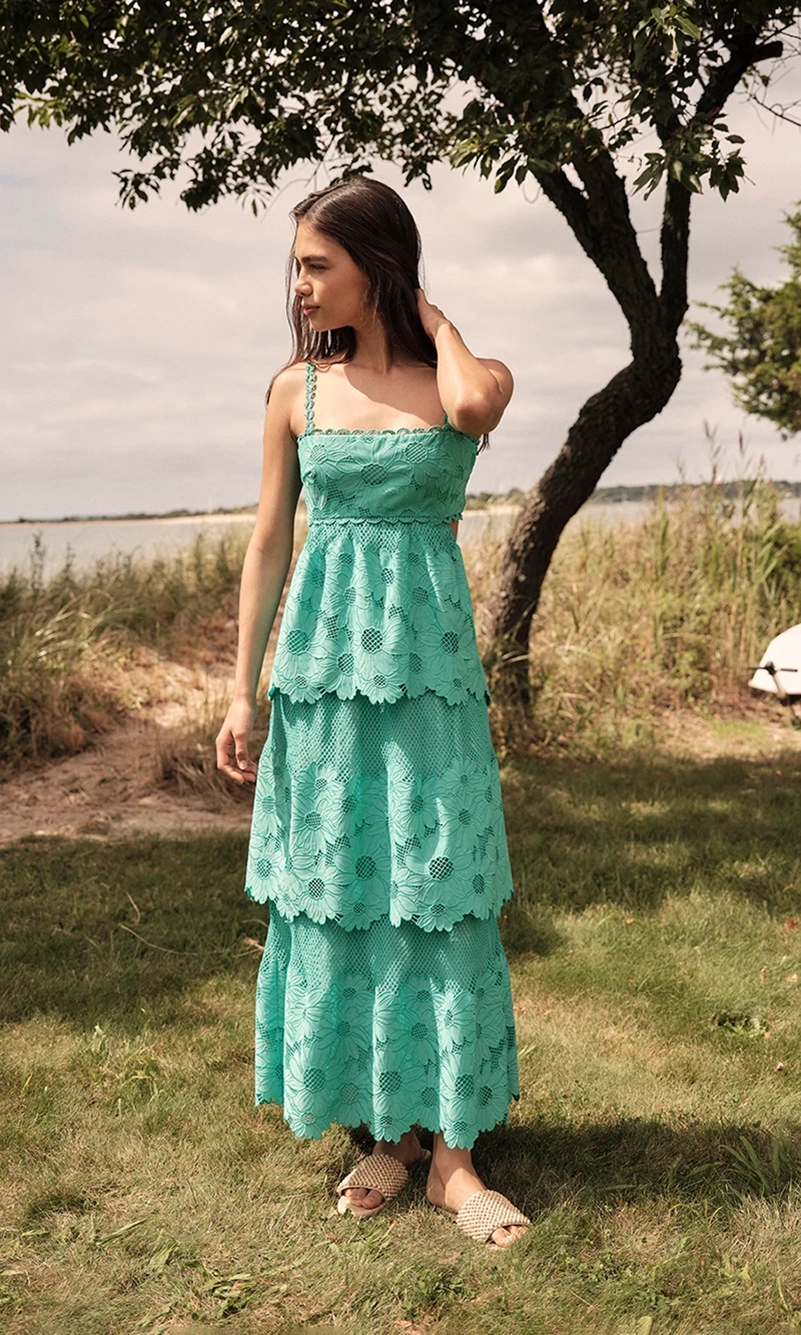 Saylor Makes Cottagecore Feel Grown-Up And Gorgeous