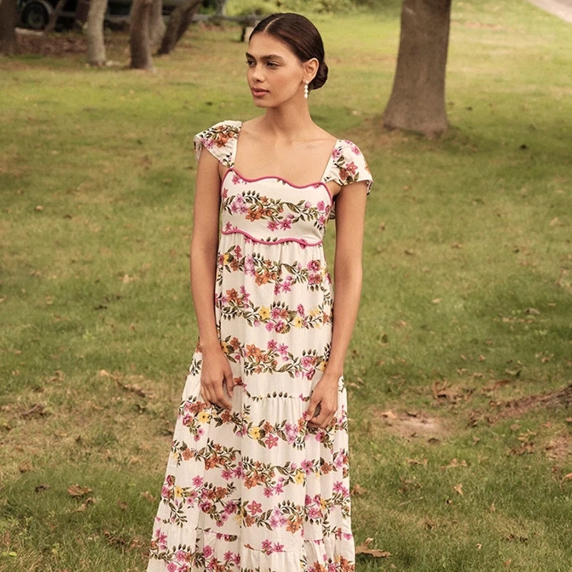 Saylor Makes Cottagecore Feel Grown-Up And Gorgeous