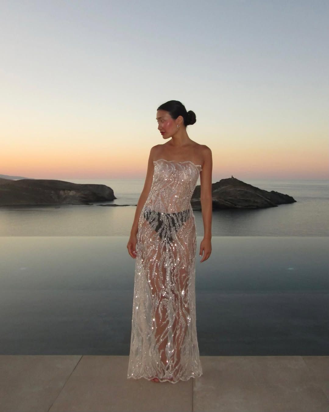 10 Dreamy Outfits For The Ultimate Ethereal Girl Energy