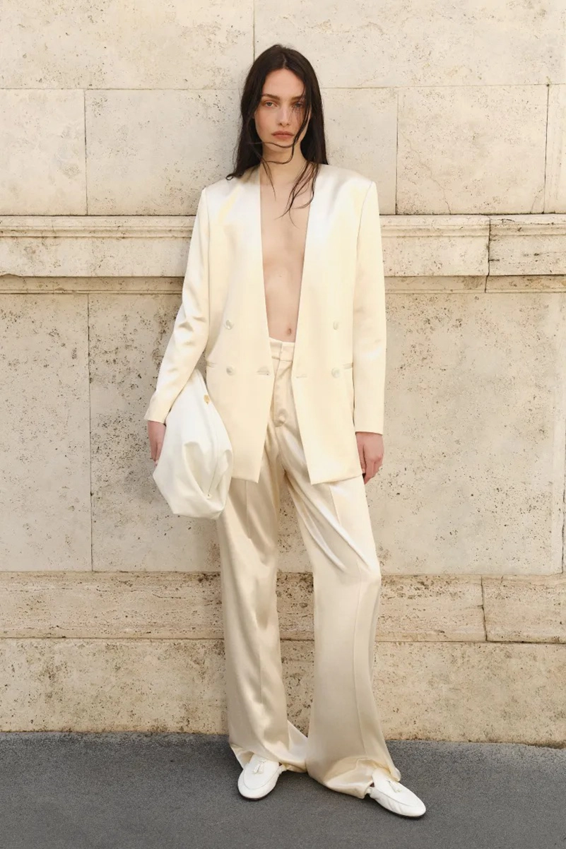 Alberta Ferretti Collection Resort 2026 Channels Poetic Power Dressing
