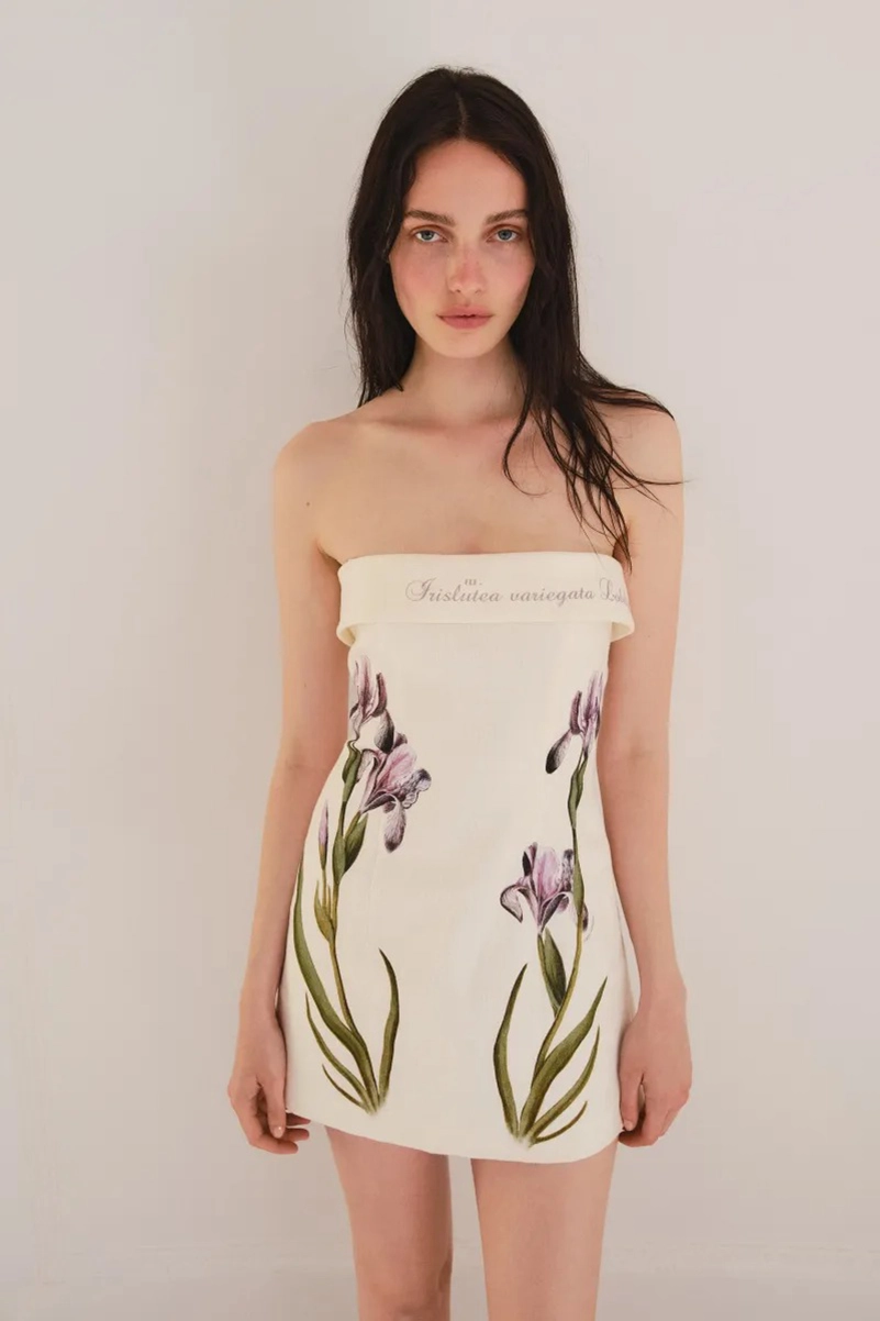 Alberta Ferretti Collection Resort 2026 Channels Poetic Power Dressing