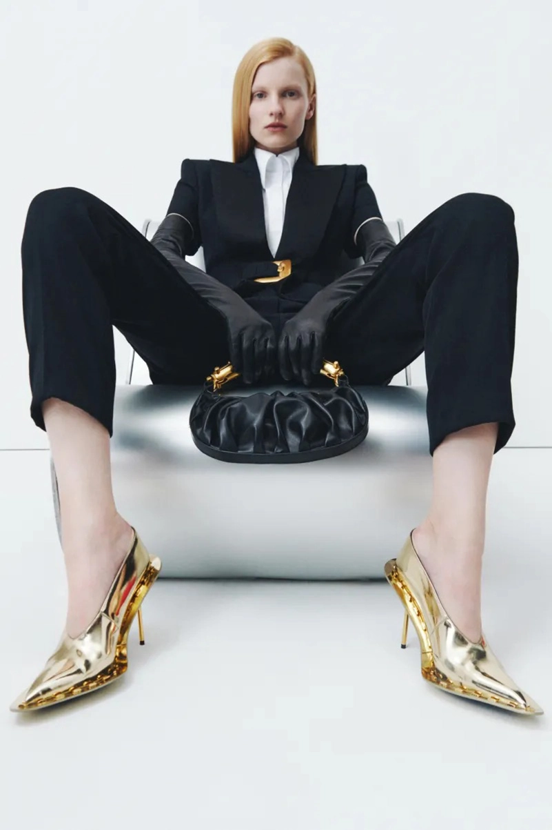 Balmain Resort 2026 Embraces Soft Power And Effortless Luxury