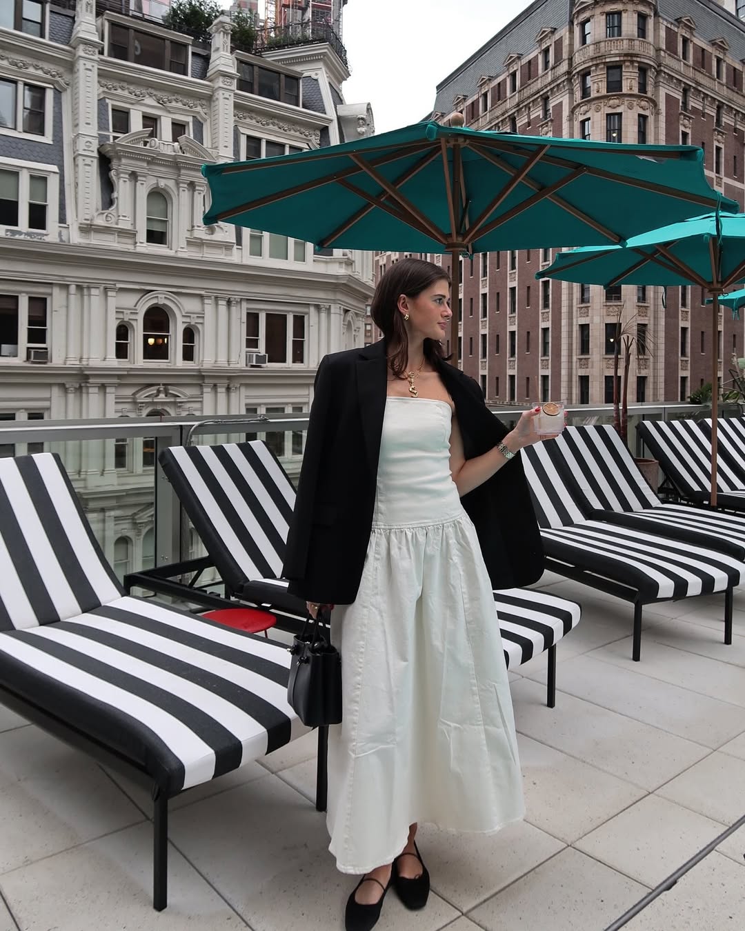 10 Chic Linen Outfit Ideas To Get You Through Summer