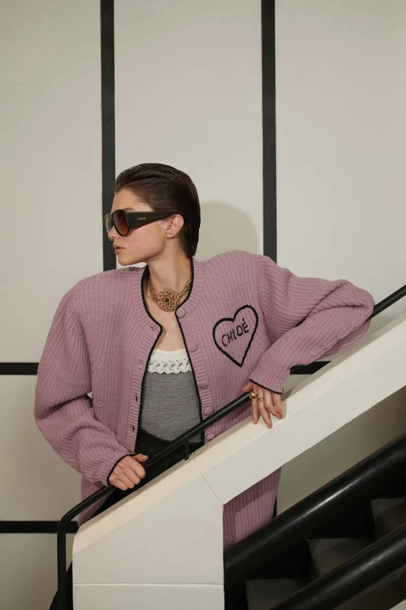 Chloé Resort 2026 Collection Marks A Bold New Era Under Chemena Kamali