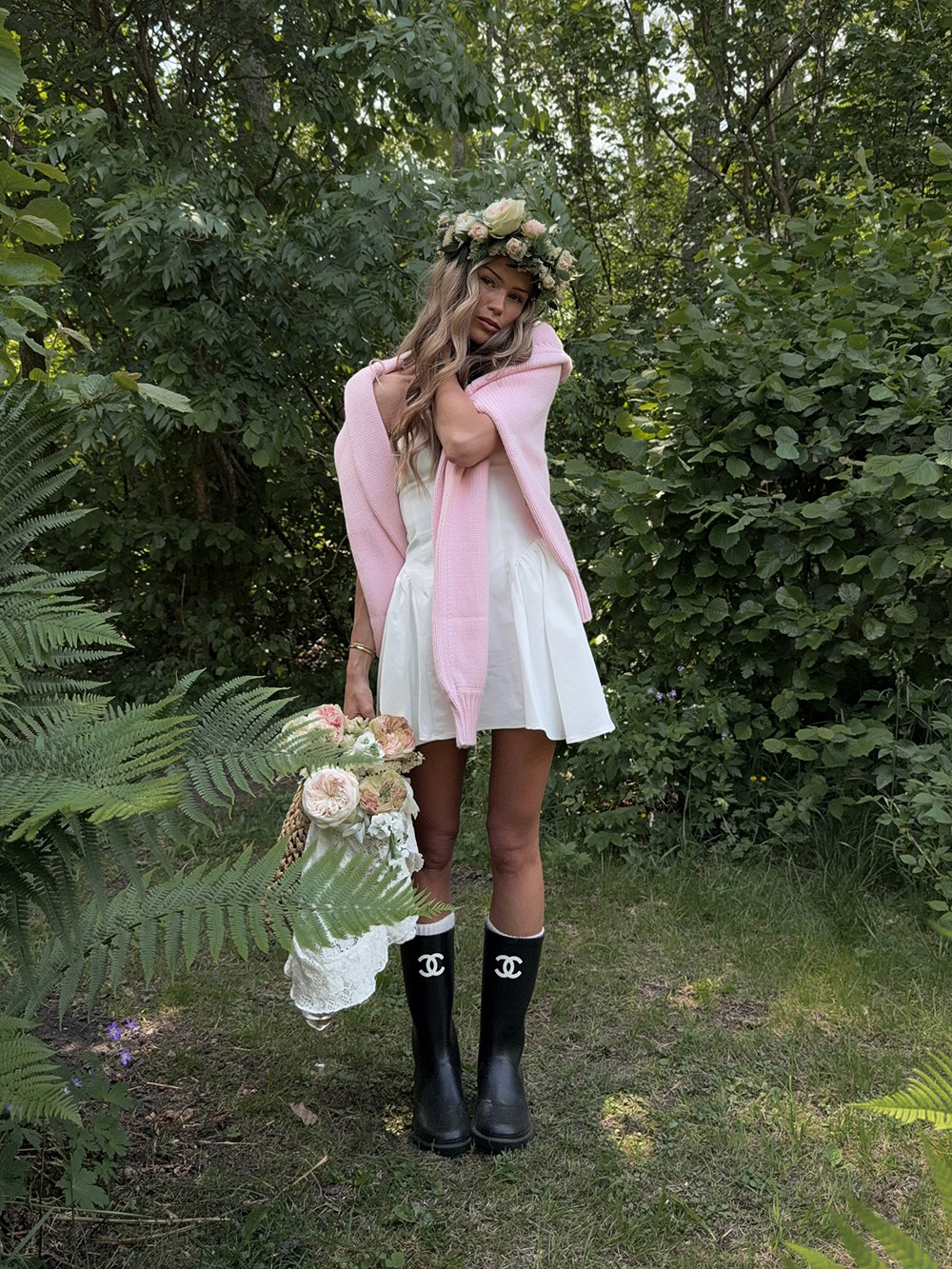 10 Romantic Summer Outfits To Sweep You Off Your Feet