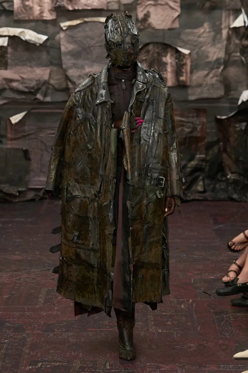 Glenn Martens Revives Maison Margiela's Avant-Garde Spirit In Fall 2025 ...