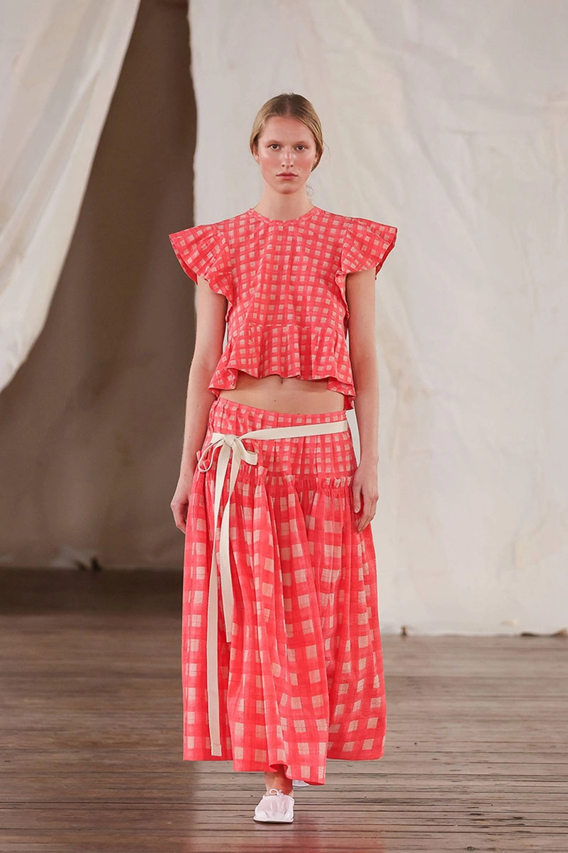 Lee Mathews Resort 2026 Is Light, Layered, And Quietly Radical