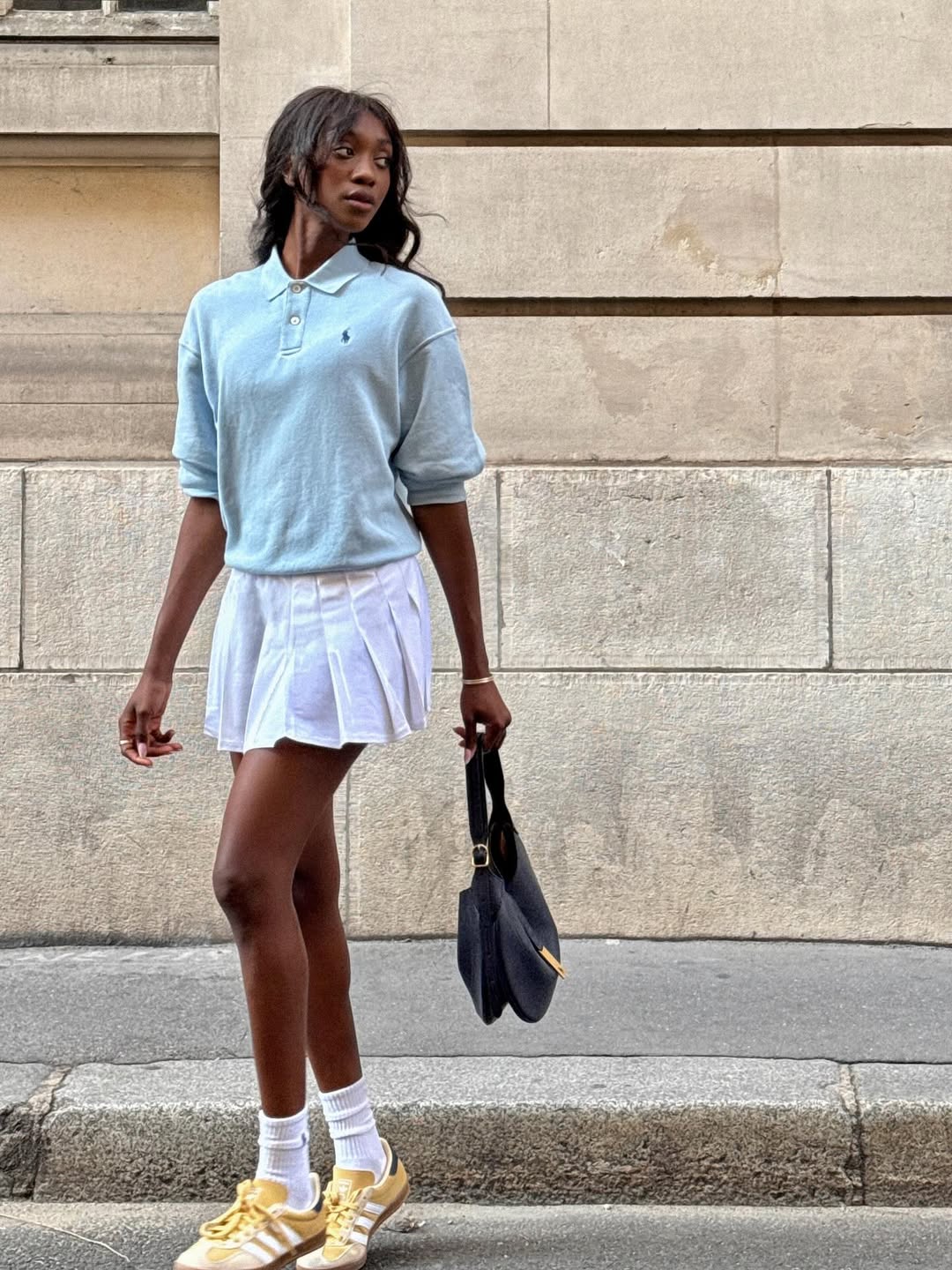 10 Dreamy Ways To Style The Baby Blue Color Trend